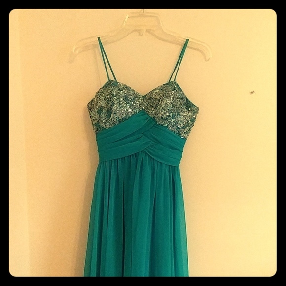 Mike Benet | Dresses | Formal Dress | Poshmark